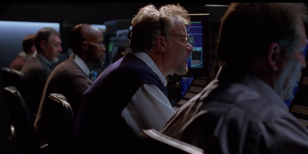 Breaking Bad: 10 Things You Missed About The Wayfarer 515 Plane Crash