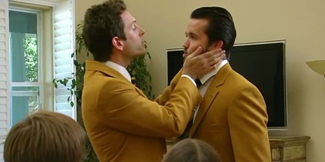 It's Always Sunny: 10 Best Mac & Dennis Episodes