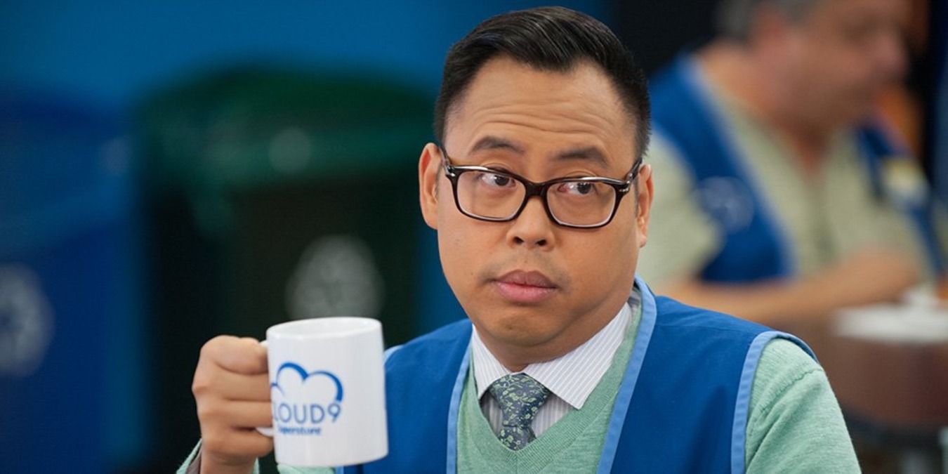 Superstore: The Cast's Latest Projects (& How They Compare To Cloud 9)