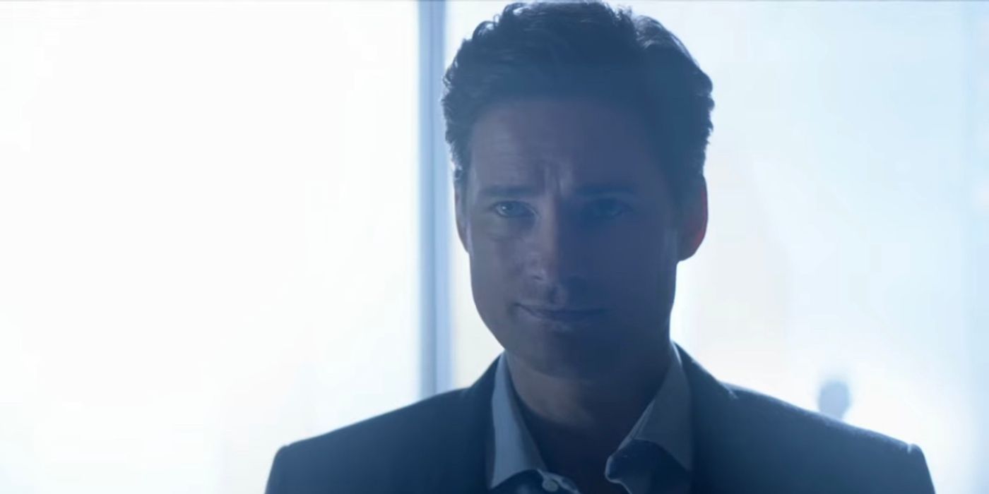 Arrowverse Is Finally Fixing Its Batman Mystery Mistake