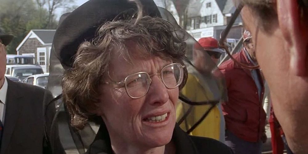 Jaws: Every Character Who Dies In The Movie