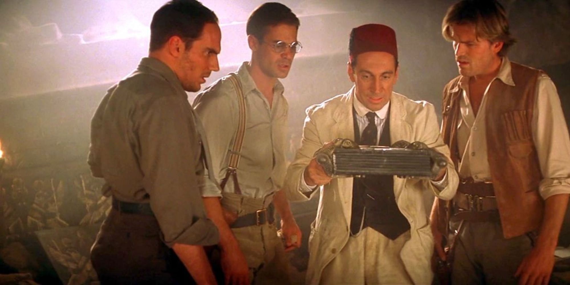 The Mummy (1999): 10 Times The Movie Was Actually Scary