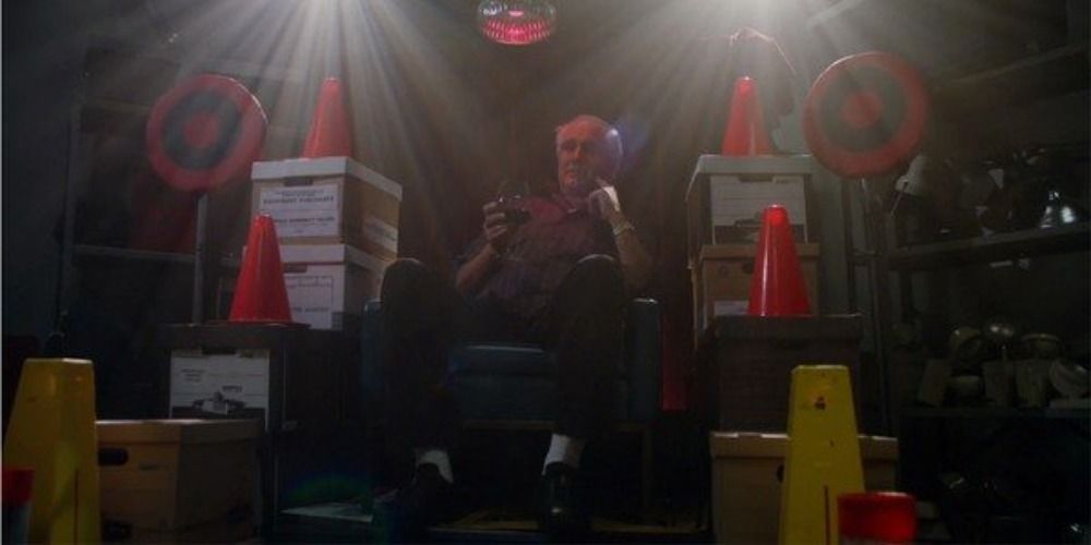 Community: 10 Funniest Pierce Hawthorne Moments