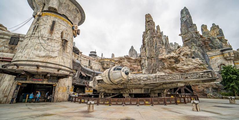 Batuu Explained: The Star Wars Galaxy's Edge Planet Where Grand Admiral ...
