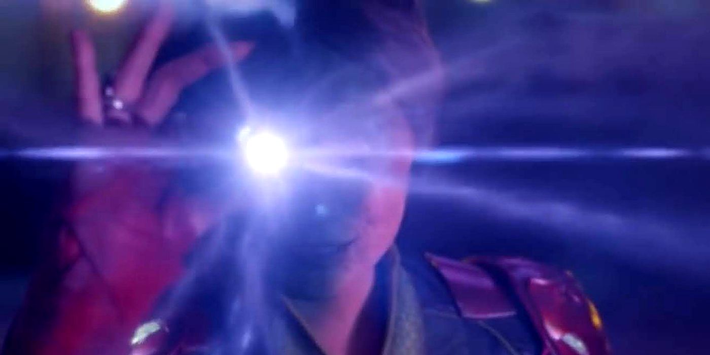 Stargirl Video Spotlights Eclipso’s Superpowers