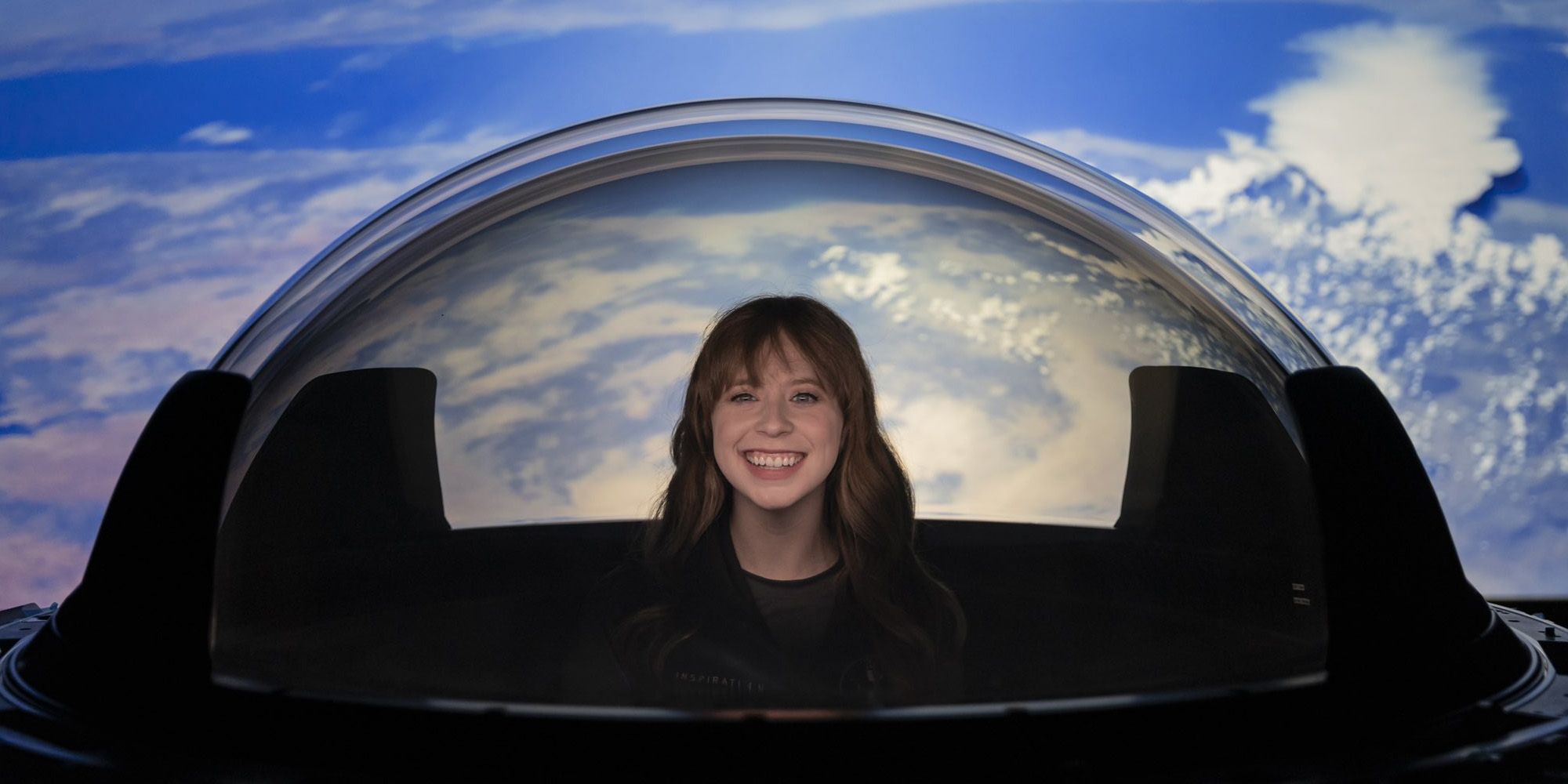 SpaceX Added A Glass Dome To Its Dragon Capsule So Astronauts Can Enjoy ...