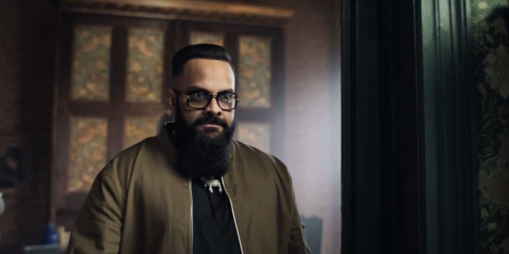 7 Characters In Army Of Thieves, Ranked By Intelligence