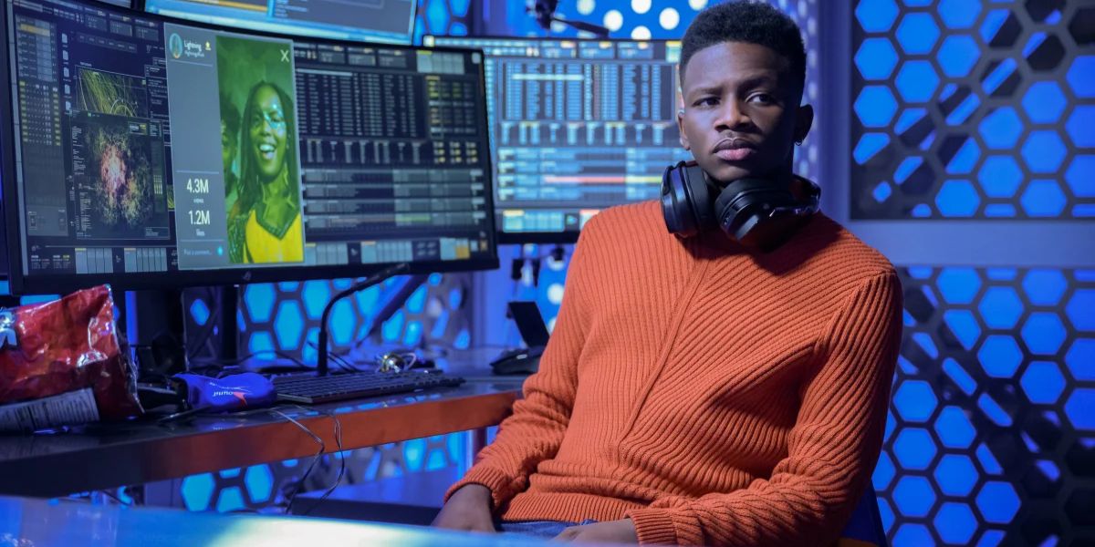 Black Lightning: The 10 Bravest Characters