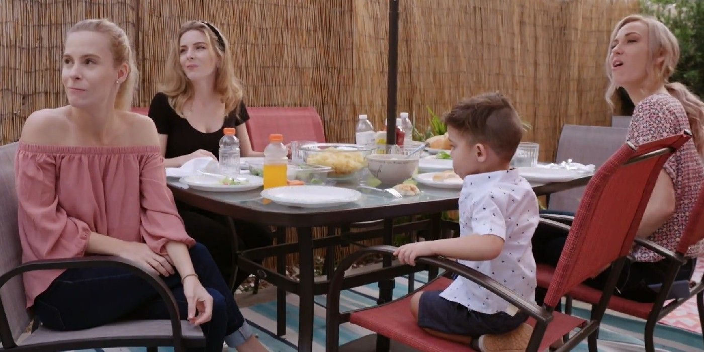 90 Day Fiancé: Clues Kenny's Kids Don't Want Him To Stay With Armando