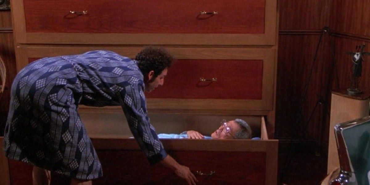 Seinfeld: 10 Things About Kramer That Have Aged Poorly