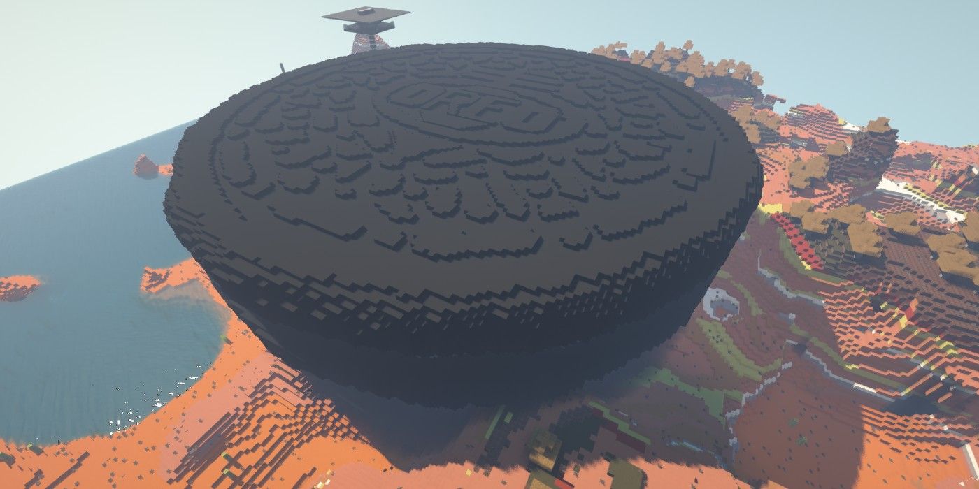 Minecraft Player's Giant Oreo Build Needs a Huge Glass of Milk