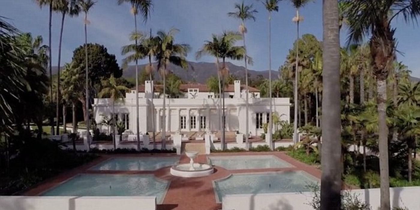 10 Famous Movie Houses That Have Been For Sale