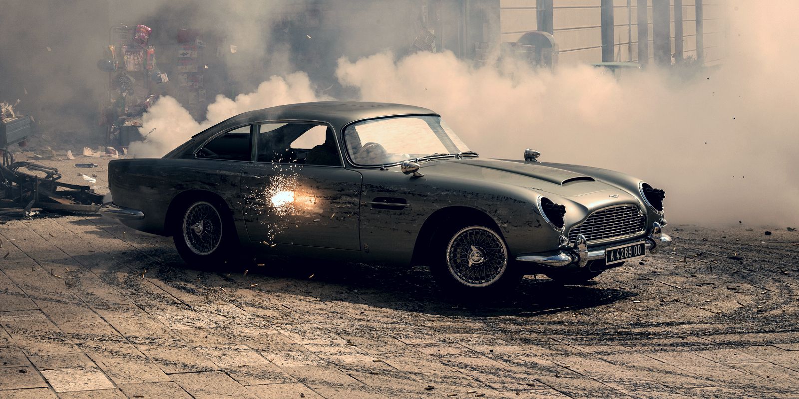 How No Time To Die Pulled Off Its Action-Packed First Car Chase Scene