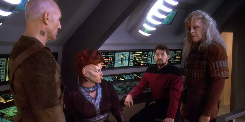 Every Star Trek: TNG 2-Part Episode Ranked, Worst To Best
