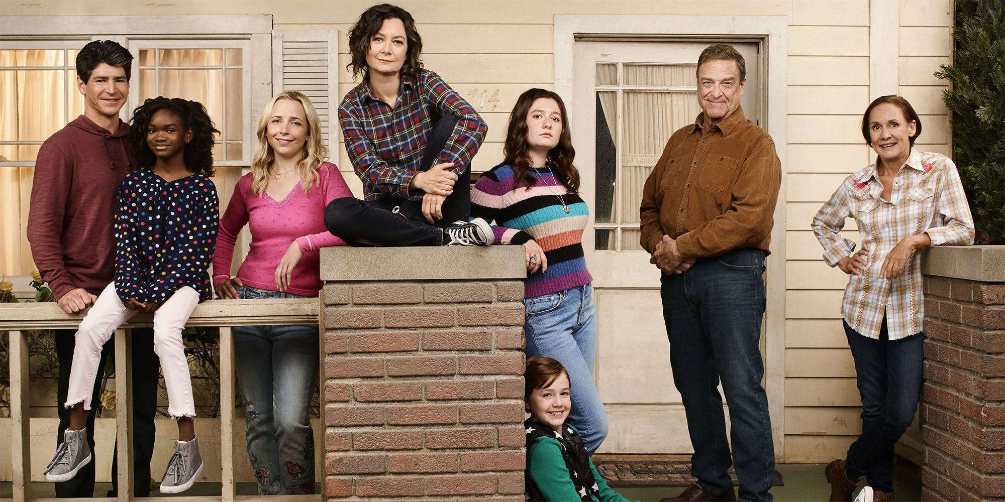 Roseanne DJ Actor On His Experience Directing John Goodman In The Conners