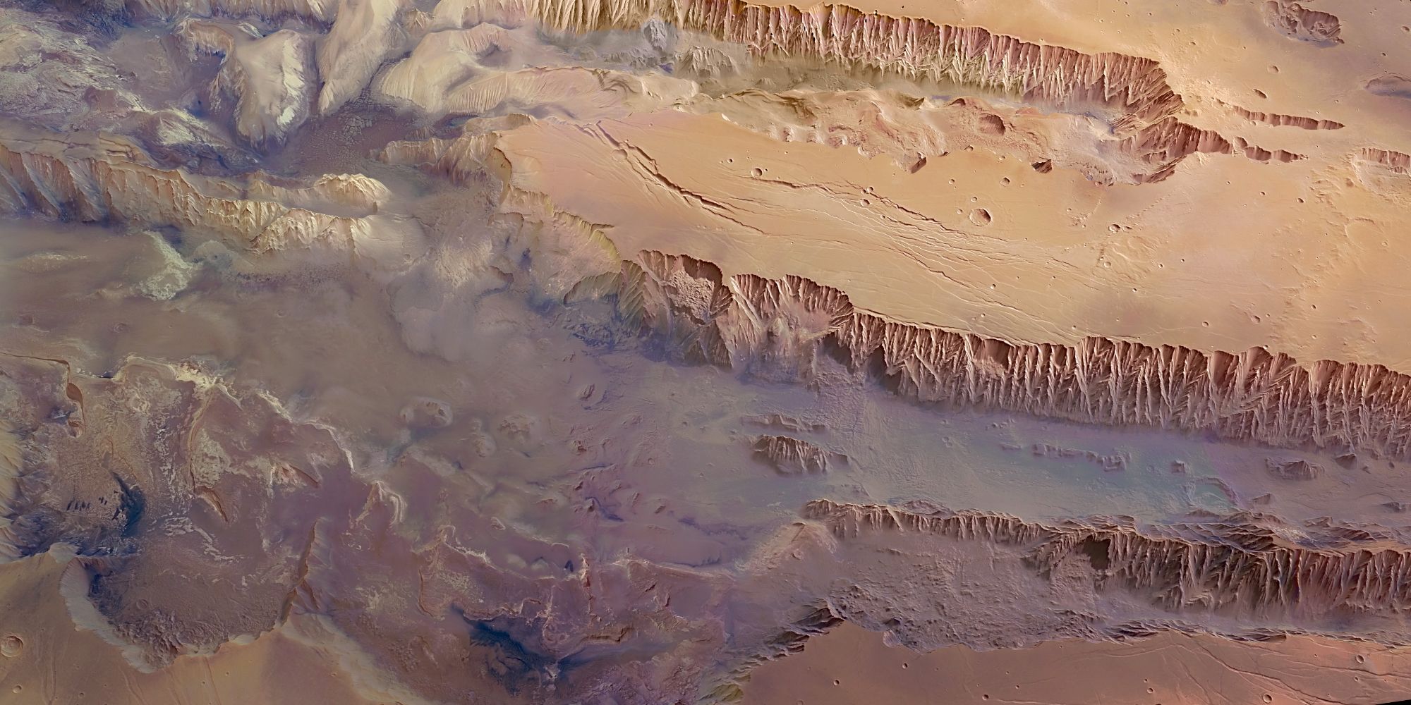 Scientists Just Found Tons Of Hidden Water On Mars, And They're Excited