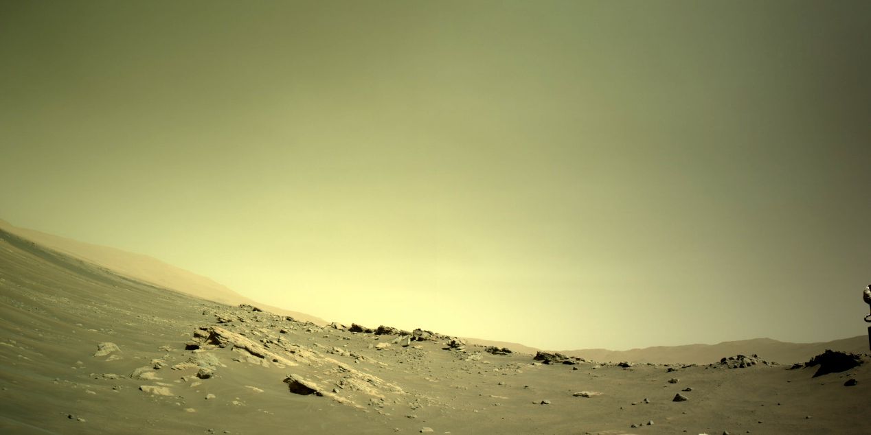 New Mars Photos Show Perseverance Creating A Lonely Martian Road