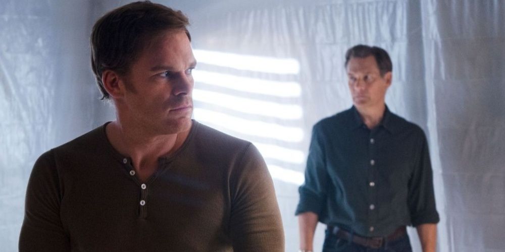 Dexter: 10 Things Beginners Need To Know Before Starting The Series