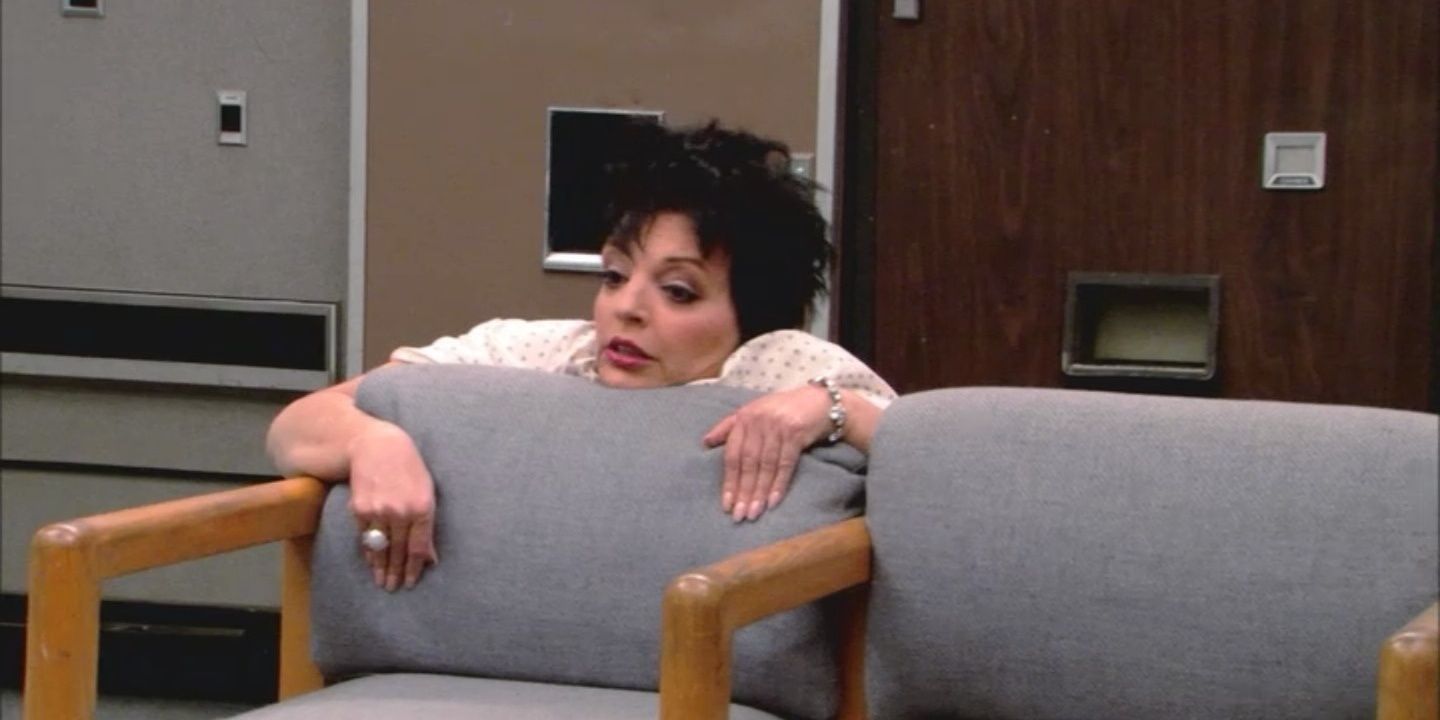 Arrested Development: 10 Things Only Die-Hard Fans Know About The Series
