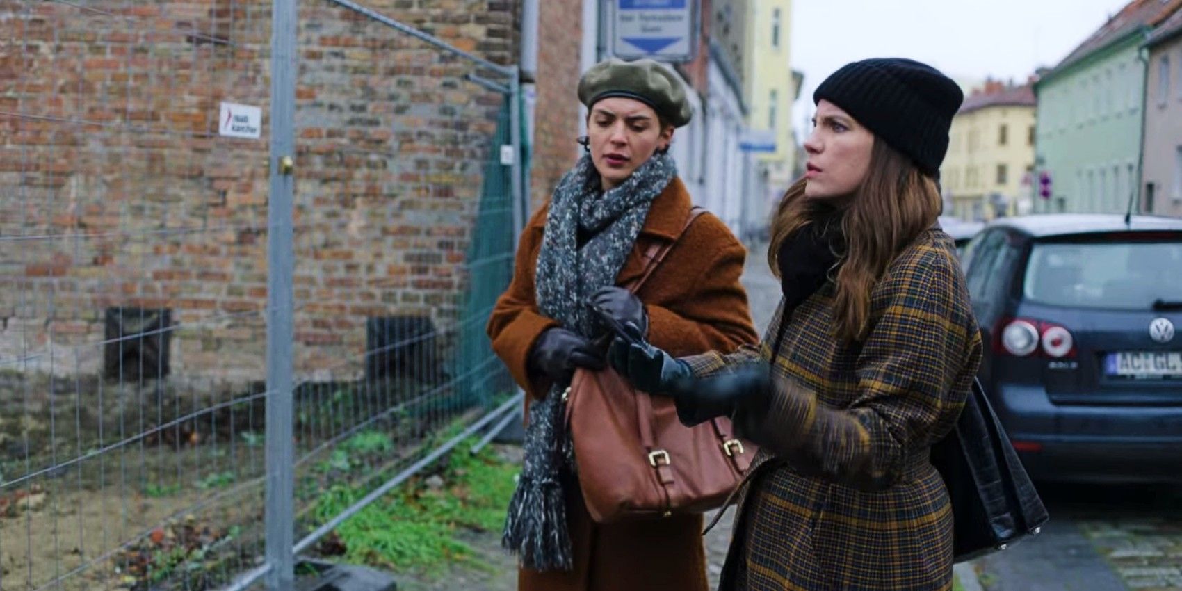 Inventing Anna True Story: What Netflix Changes & Gets Right