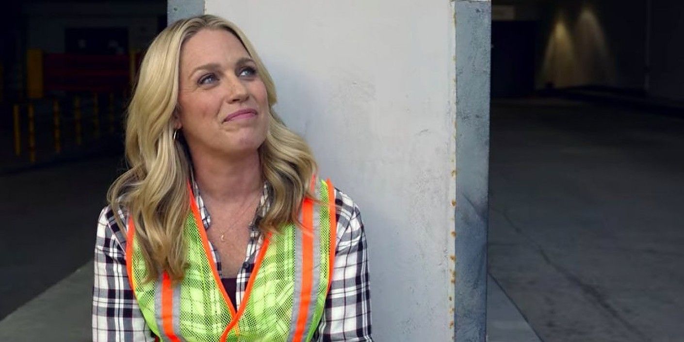 Space Force: Why Kelly Is Missing In Season 2 (& Will She Return?)