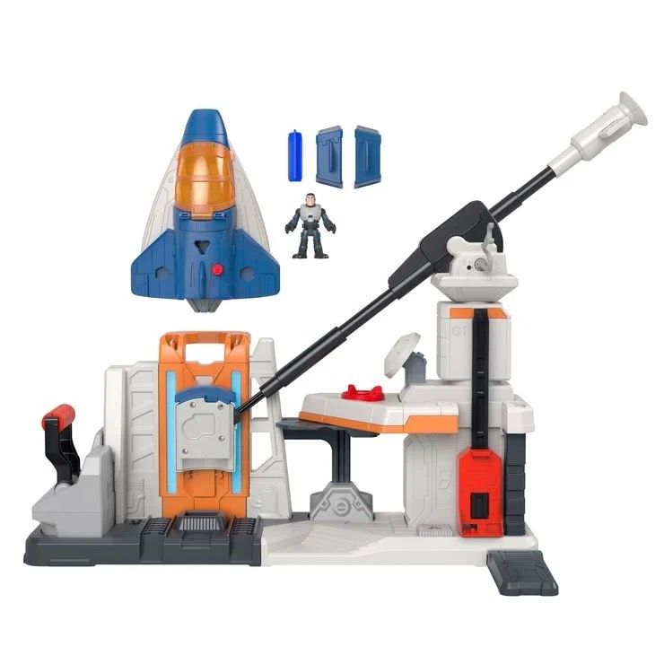 Lightyear Toys Reveal New Look at Zurg Bots & Star Command Spaceships