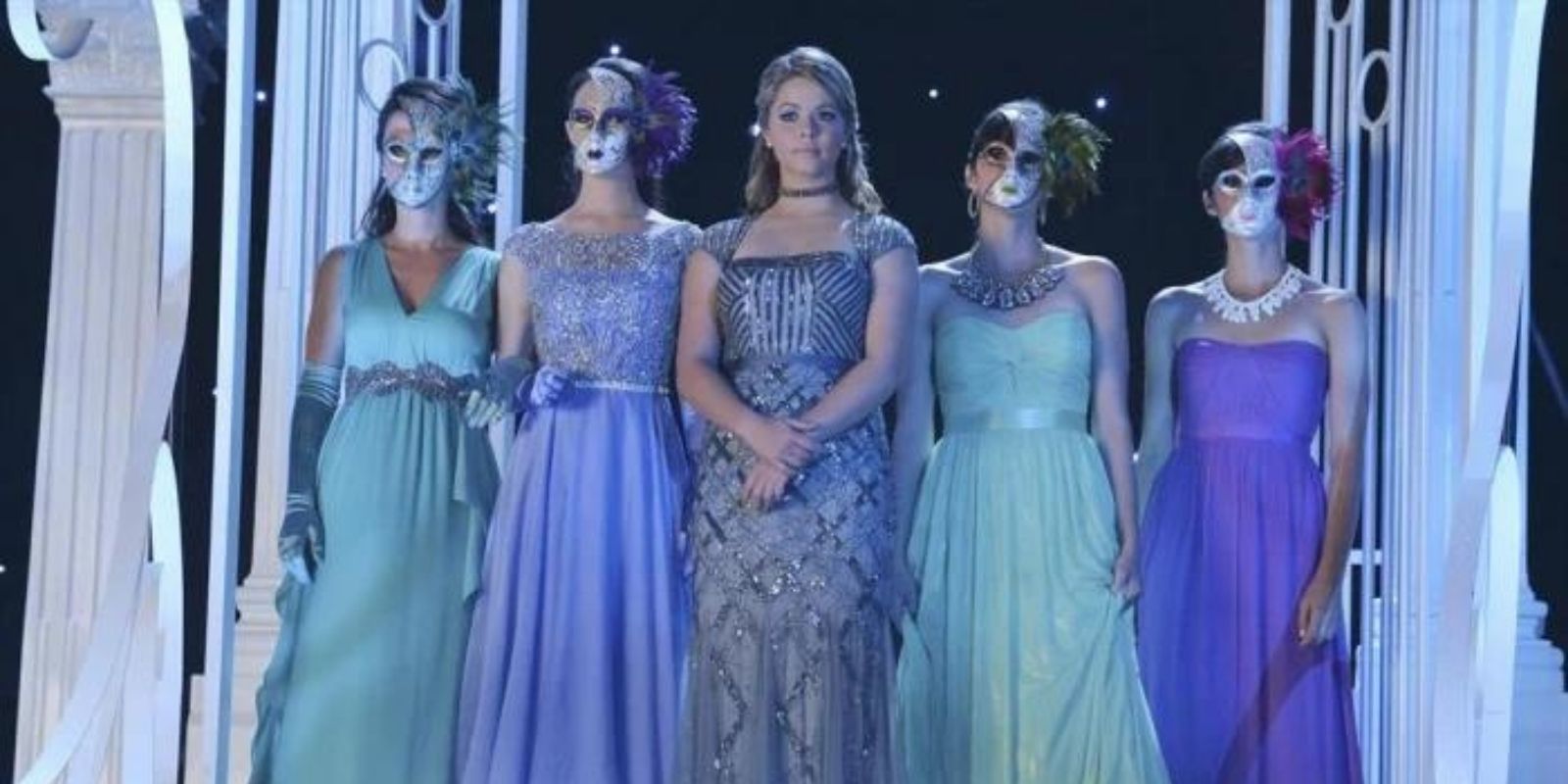 Pretty Little Liars: 10 Best Songs In The Show