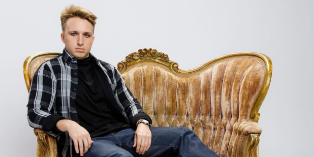 The Cast of YouTube Comedy Group Smosh, Ranked By Comic Abilities