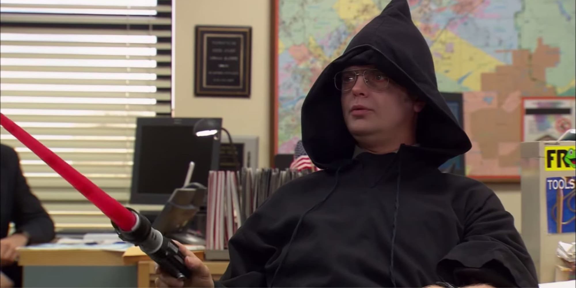 The Office: 7 Best Movie References In The Show