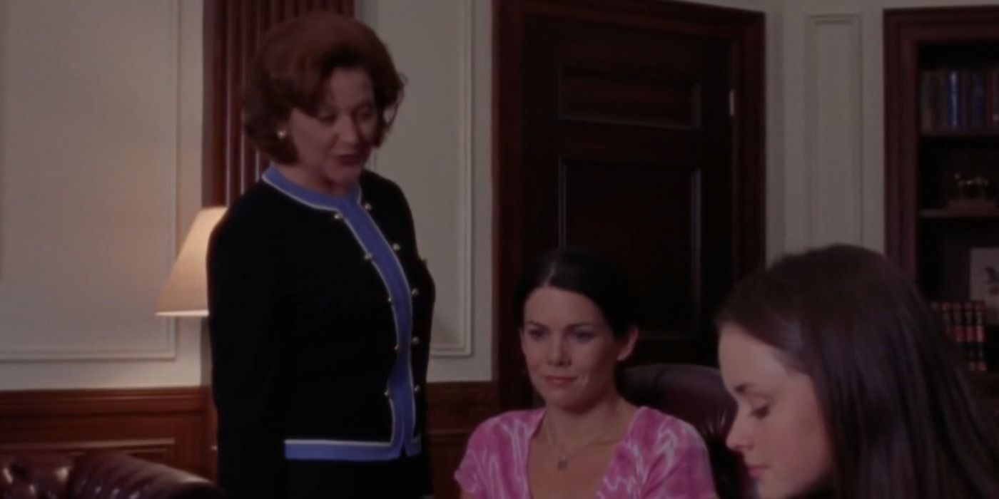 Gilmore Girls: 8 Best Emily Vs. Lorelai Quotes