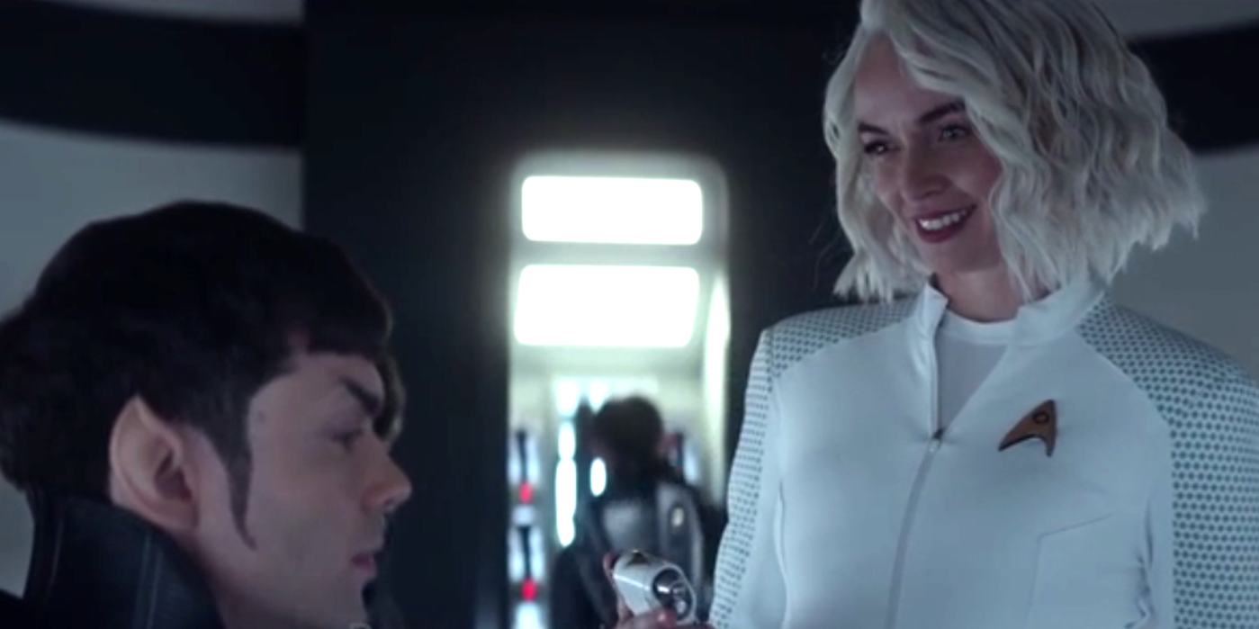 Strange New Worlds Just Began A Spock & Chapel Story That TOS Continues