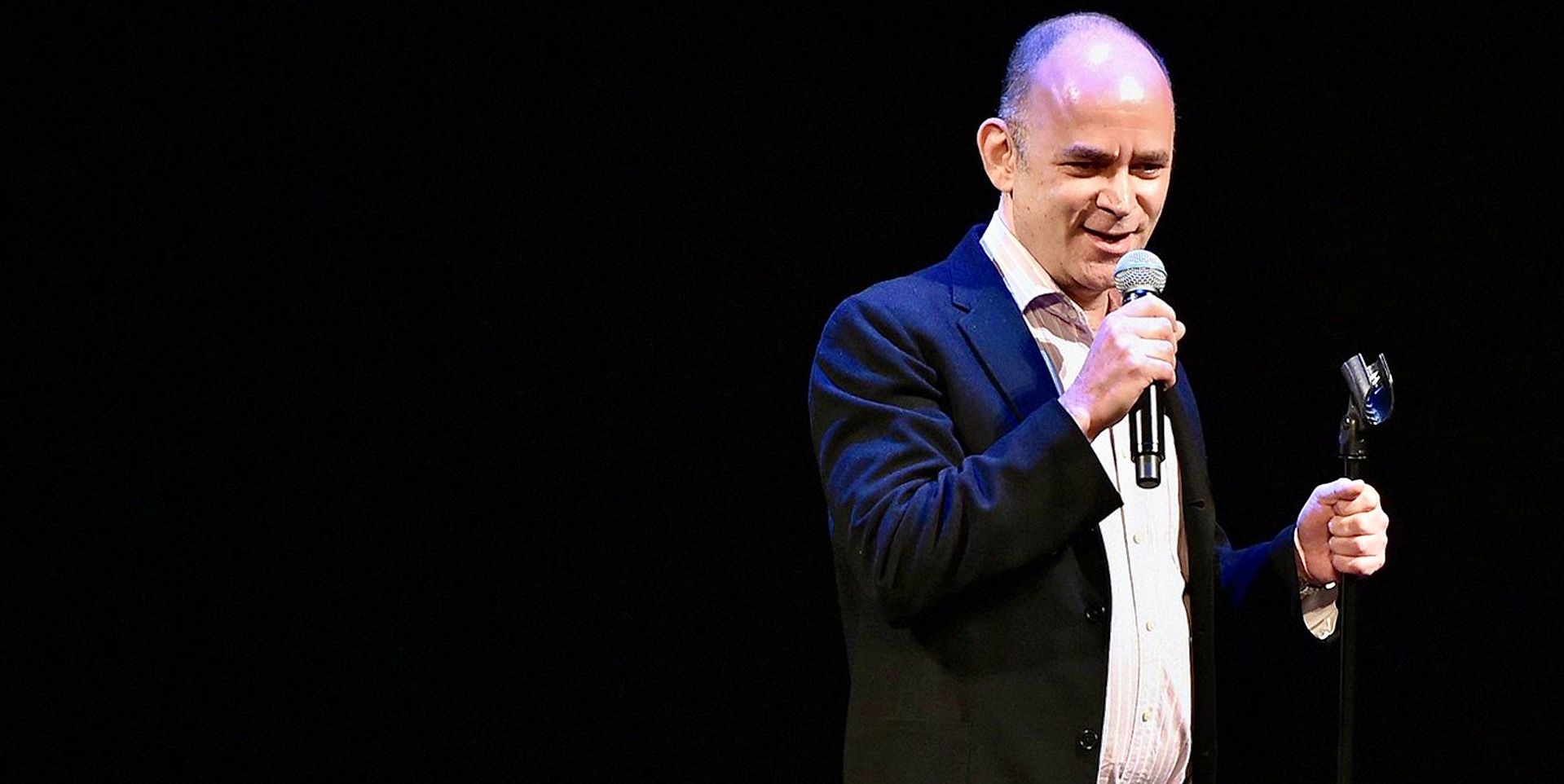 Best Comedy Stand Up Specials On Amazon Prime Right Now