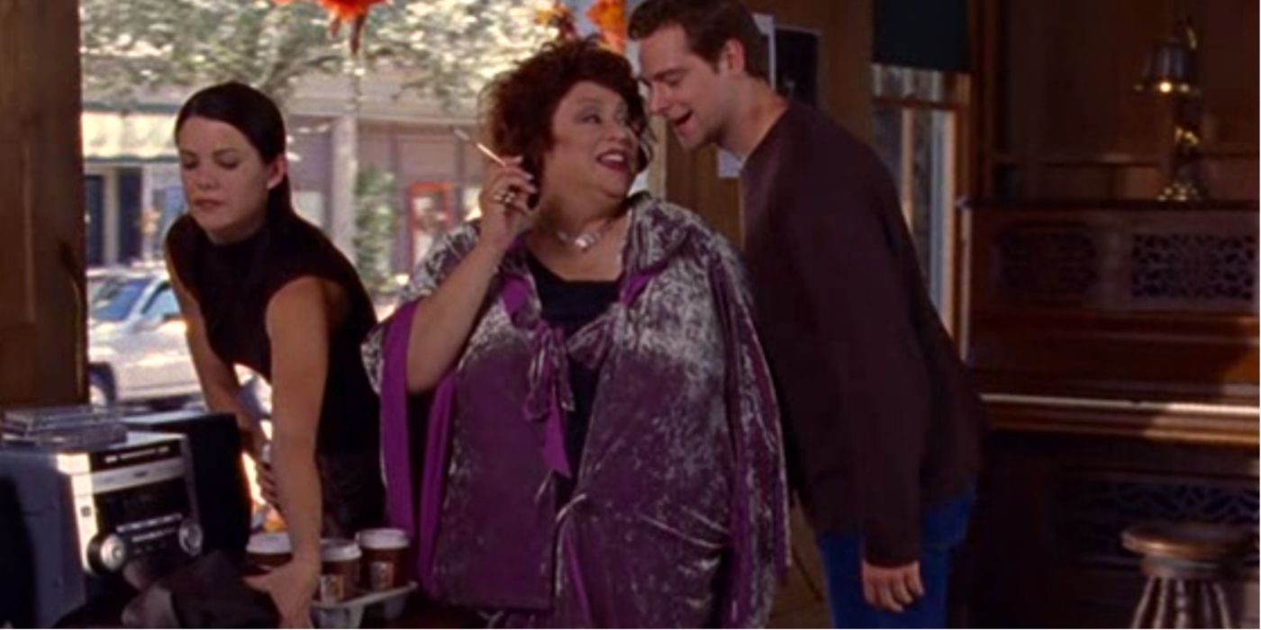Gilmore Girls: 10 Quotes That Prove Miss Patty Was The Funniest Character
