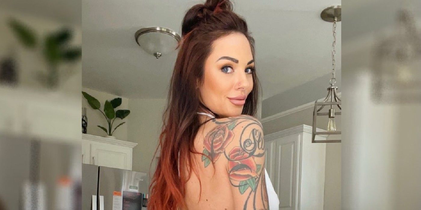 90 Day Fiancé Star Avery Warner's Fitness Journey In Pictures