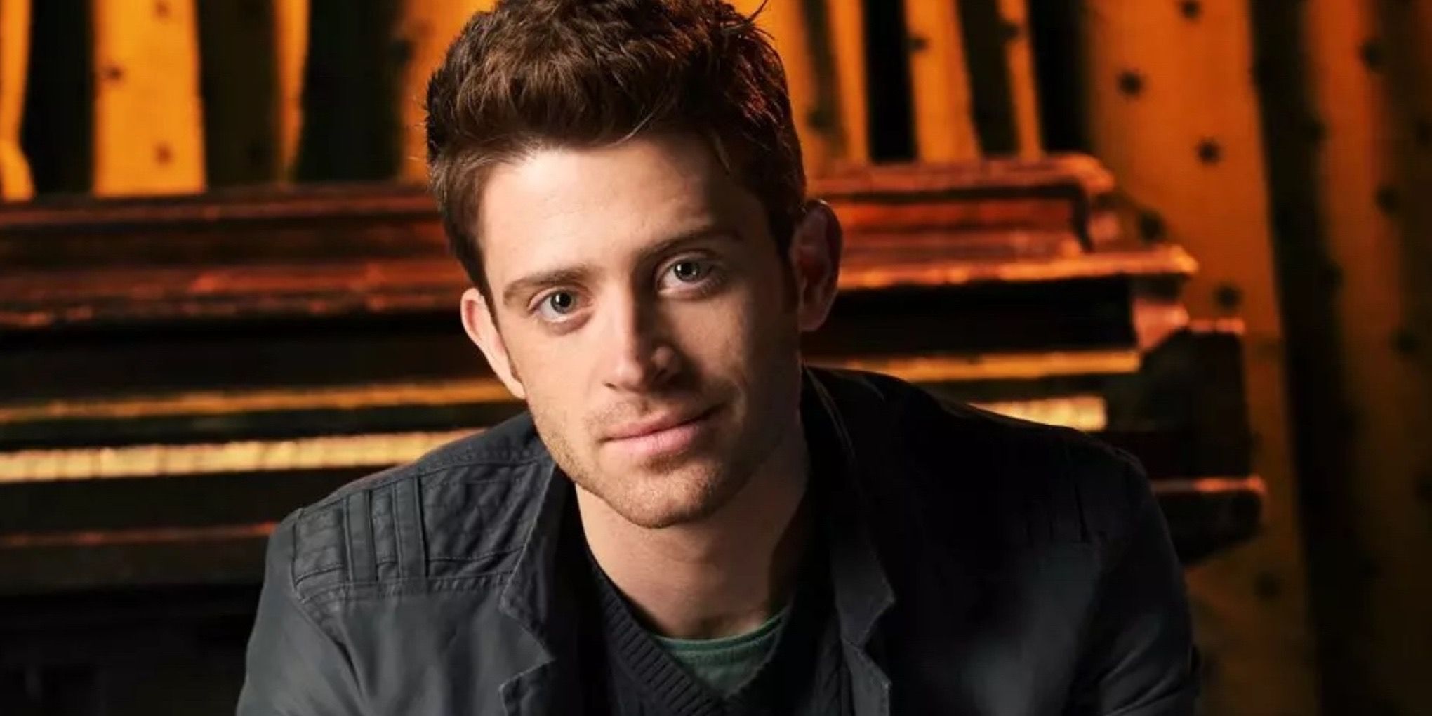 10 Singer Songwriters To Listen To If You Love Taylor Swift, According ...