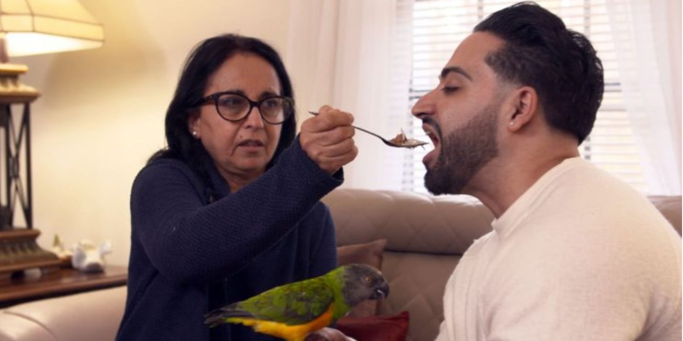 I Love A Mama's Boy: Laila, Emily And Shekeb's 10 Wildest Fights