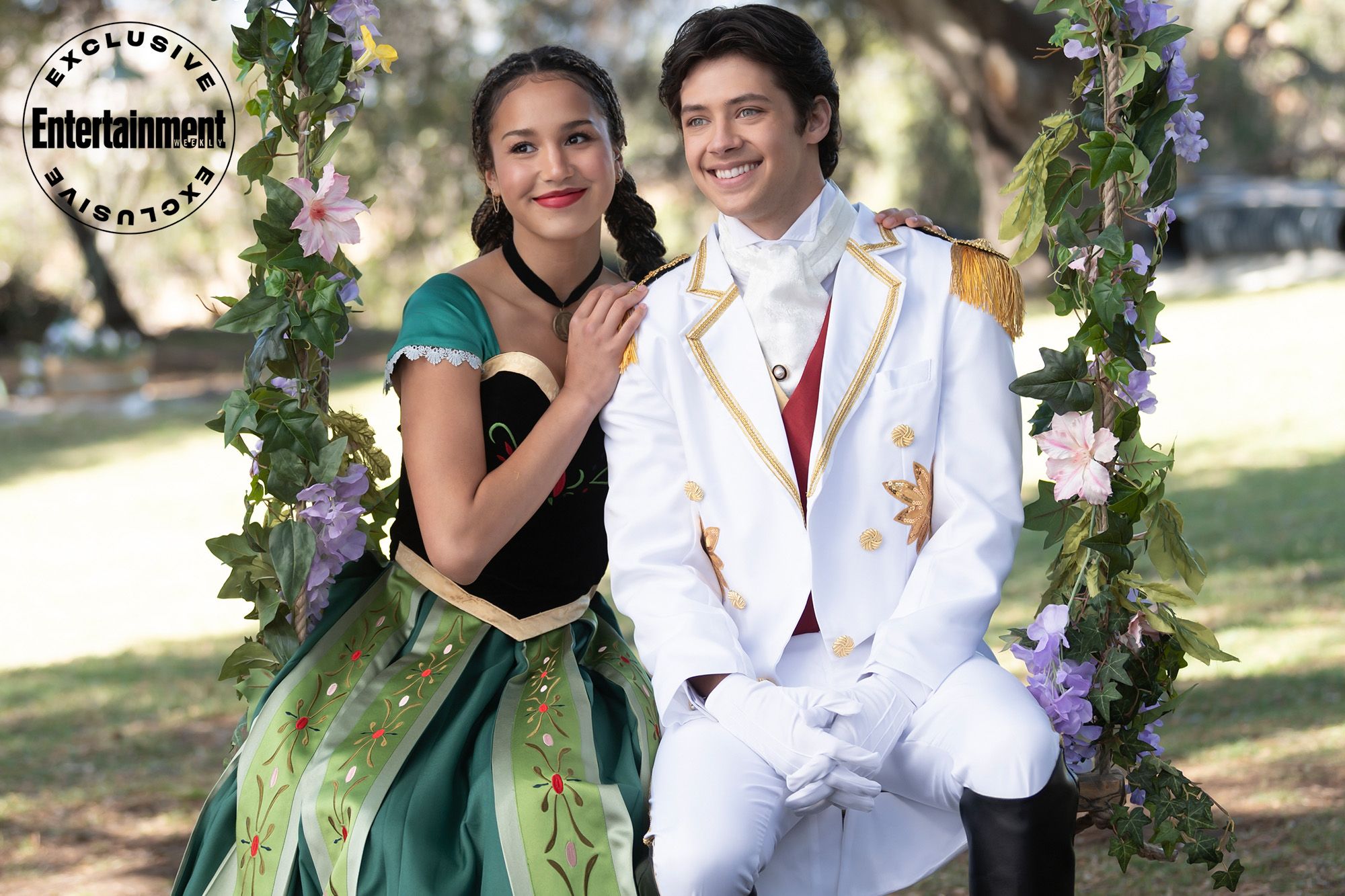 HSMTMTS Season 3 Images Give Up Close Look At Frozen Musical Costumes