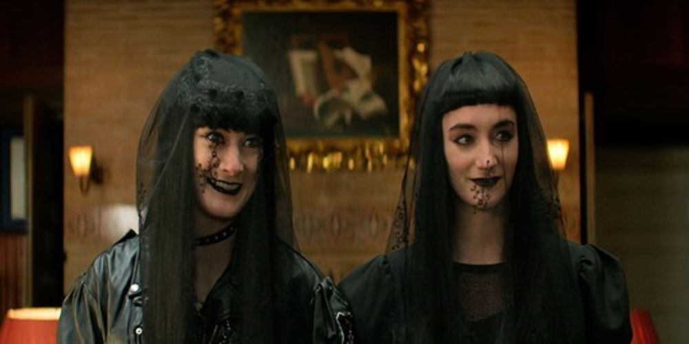 10 Best Outfits in The Sandman