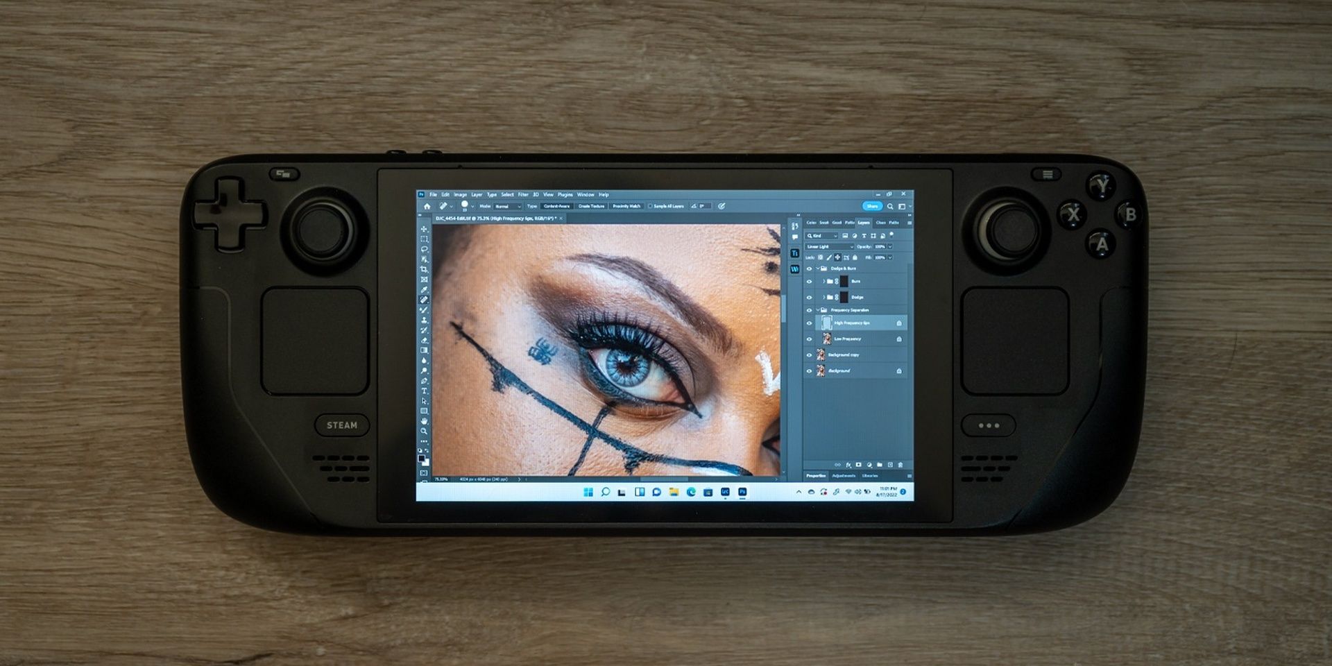 10 Best Non-Gaming Uses For The Steam Deck