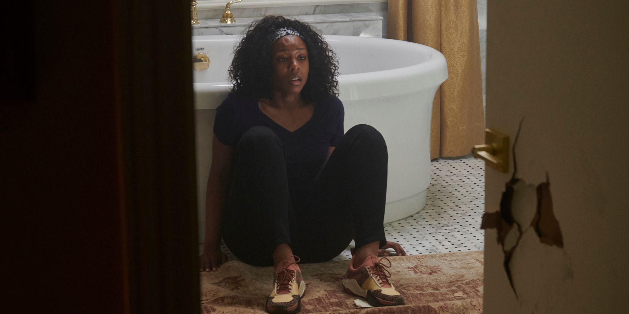 Colton Haynes Plays Twin Crooks In Swindler Seduction [EXCLUSIVE CLIP]