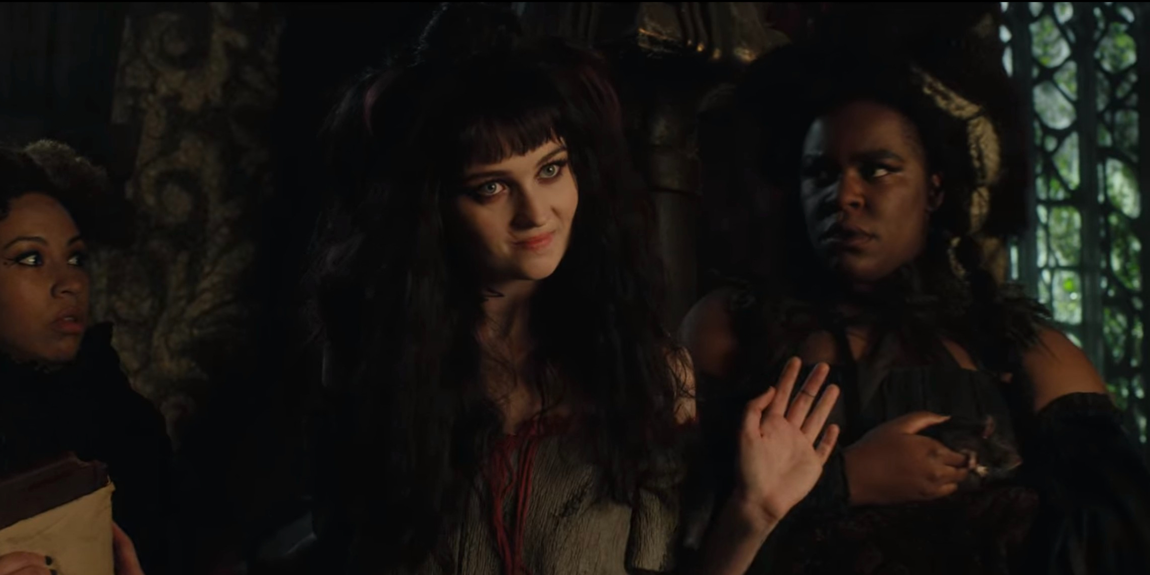 Who Is Hester's Mother In The School For Good & Evil