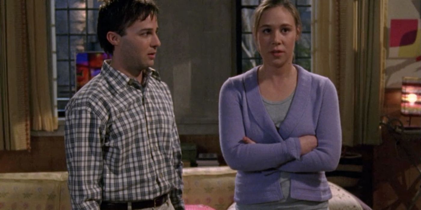 Gilmore Girls: Paris & Doyle’s Relationship Timeline, Explained