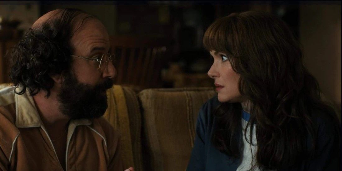 Why Murray Is A Better Match For Joyce Than Hopper In Stranger Things Why Murray Is A Better Match For Joyce Than Hopper In Stranger Things