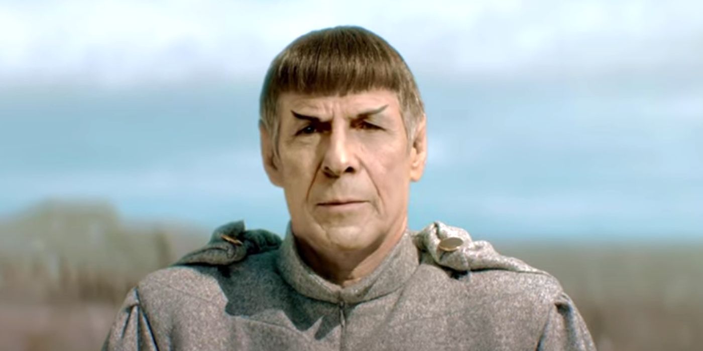 William Shatner Returns To Star Trek's Enterprise In New Video