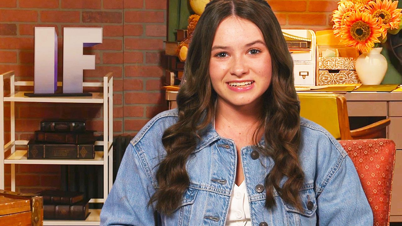 IF Star Cailey Fleming Reveals That John Krasinski Was "Literally ...