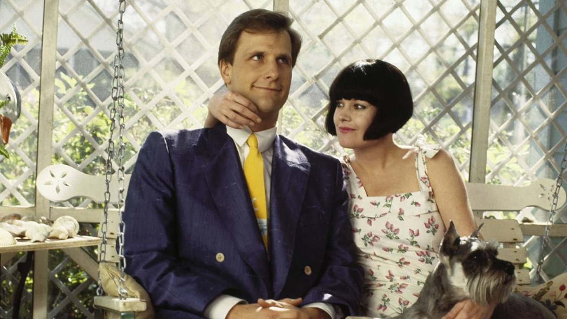 Something Wild (1986) Official Trailer