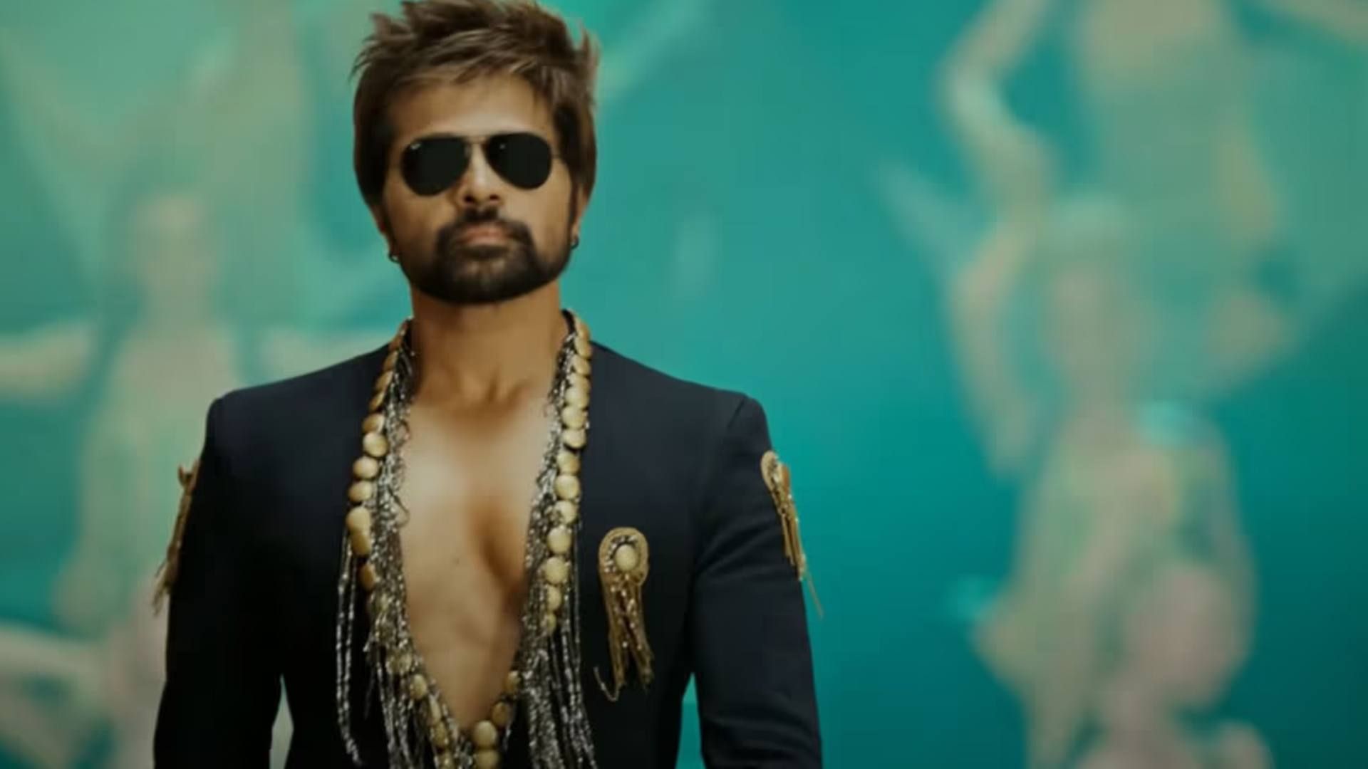 Badass Ravikumar Summary, Latest News, Trailer, Cast, Where to Watch ...