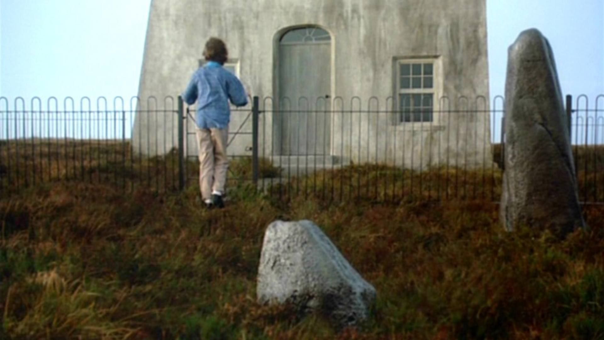 Paperhouse Summary, Latest News, Trailer, Cast, Where to Watch and More