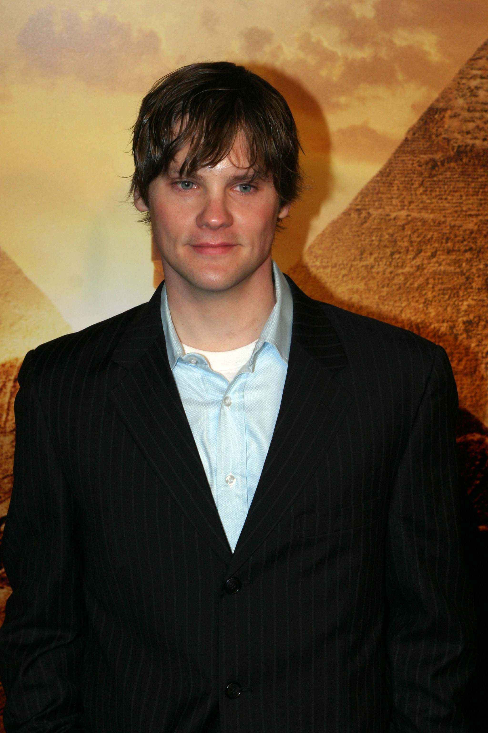 Veronica Mars Summary, Latest News, Trailer, Season List, Cast, Where ...