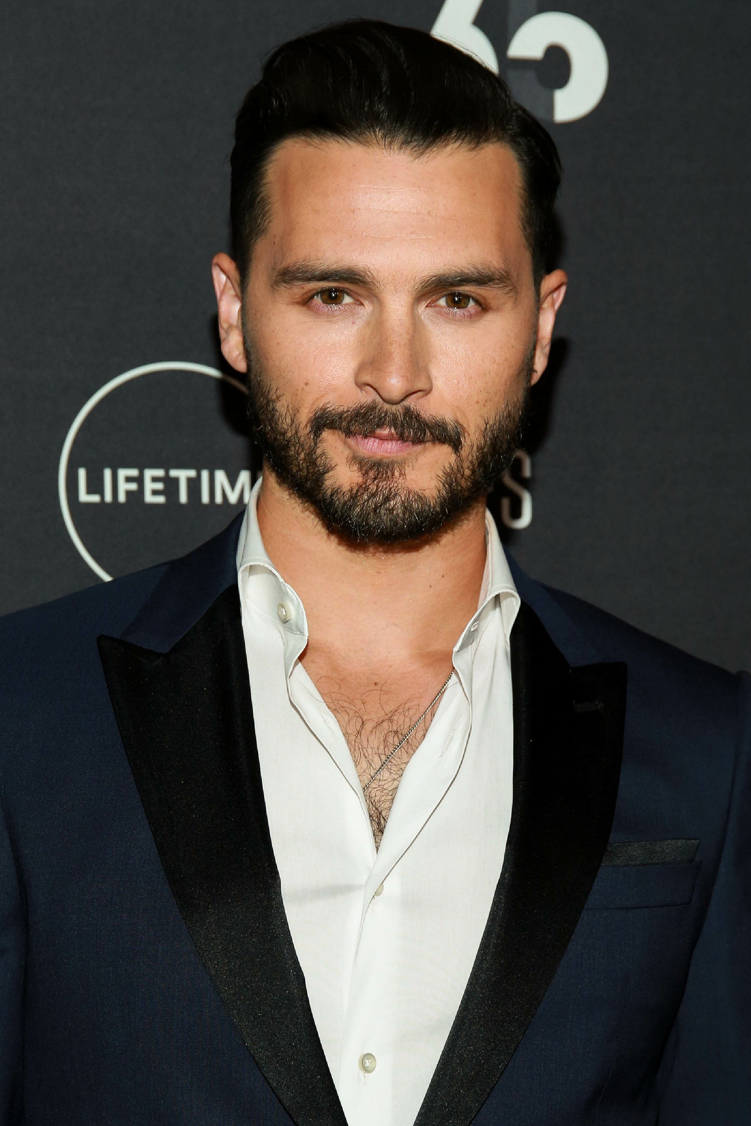 The Vampire Diaries Summary, Latest News, Trailer, Season List, Cast ...